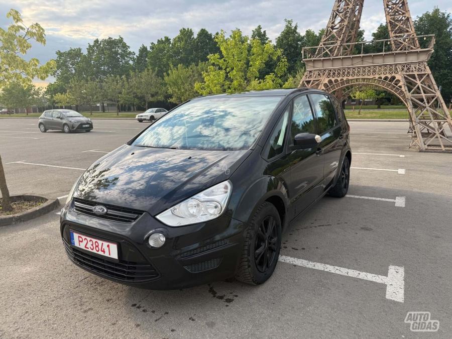 Black Ford S-Max 2012 in Mazeikiai, with an engine capacity of 2.00 L and mileage of 268 thousand km for 4500 €, photo 11 on AUTOMOTO.COM.LV