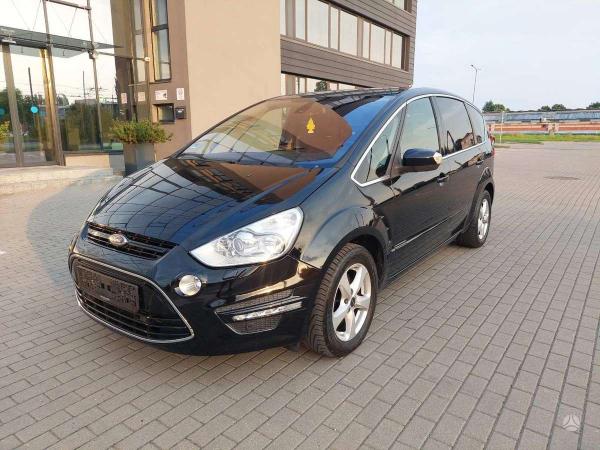 Black Ford S-Max 2012 in Kaunas, with an engine capacity of 2.20 L and mileage of 278 thousand km for 4990 €, photo 2 on AUTOMOTO.COM.LV