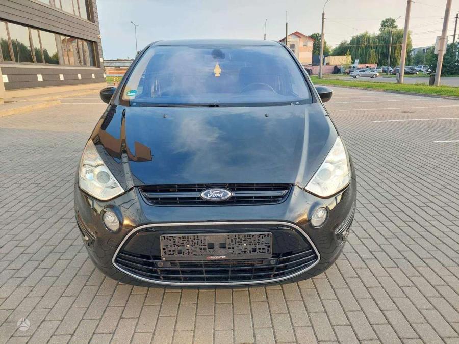 Black Ford S-Max 2012 in Kaunas, with an engine capacity of 2.20 L and mileage of 278 thousand km for 4990 €, photo 4 on AUTOMOTO.COM.LV