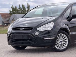 Black Ford S-Max 2012 in Taurage, with an engine capacity of 2.00 L and mileage of 299 thousand km for 4900 €, photo 3 on AUTOMOTO.COM.LV