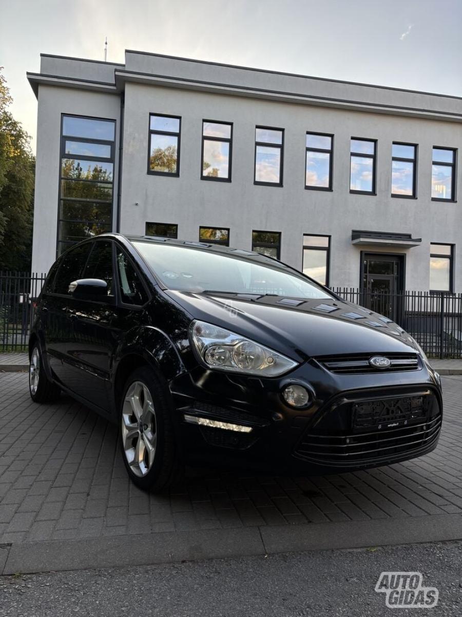 Melns Ford S-Max 2012 Kauņa, ar dzinēja tilpumu 2.00 L un nobraukumu 281 tūkst. km par 3700 €, foto 3 vietnē AUTOMOTO.COM.LV