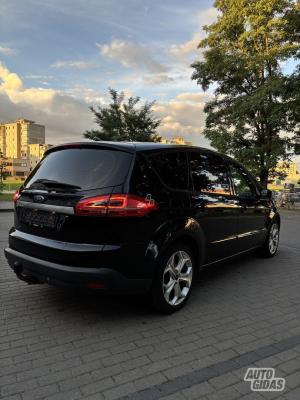 Melns Ford S-Max 2012 Kauņa, ar dzinēja tilpumu 2.00 L un nobraukumu 281 tūkst. km par 3700 €, foto 5 vietnē AUTOMOTO.COM.LV