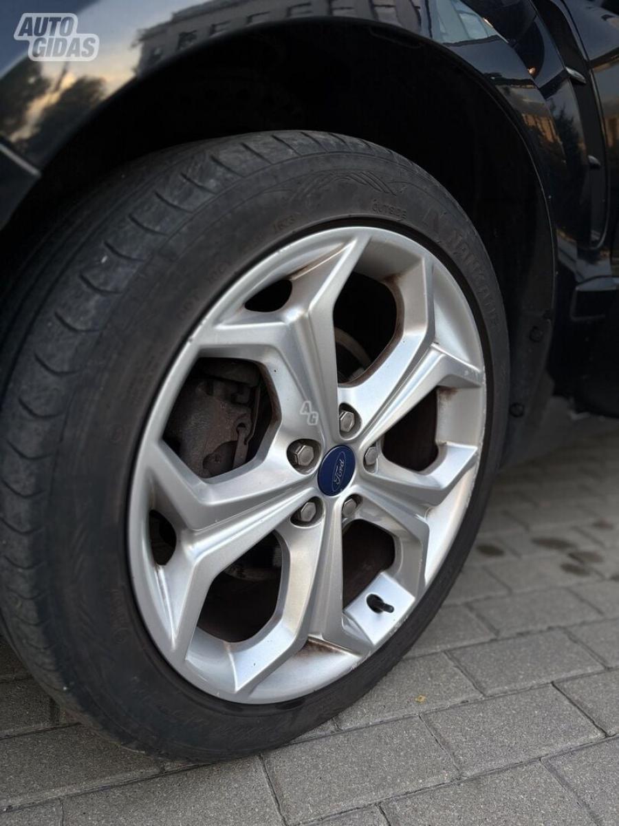 Melns Ford S-Max 2012 Kauņa, ar dzinēja tilpumu 2.00 L un nobraukumu 281 tūkst. km par 3700 €, foto 17 vietnē AUTOMOTO.COM.LV