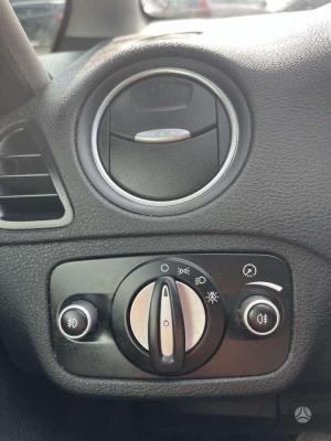 Black Ford S-Max 2012 in Utena, with an engine capacity of 2.00 L and mileage of 244 thousand km for 4850 €, photo 24 on AUTOMOTO.COM.LV