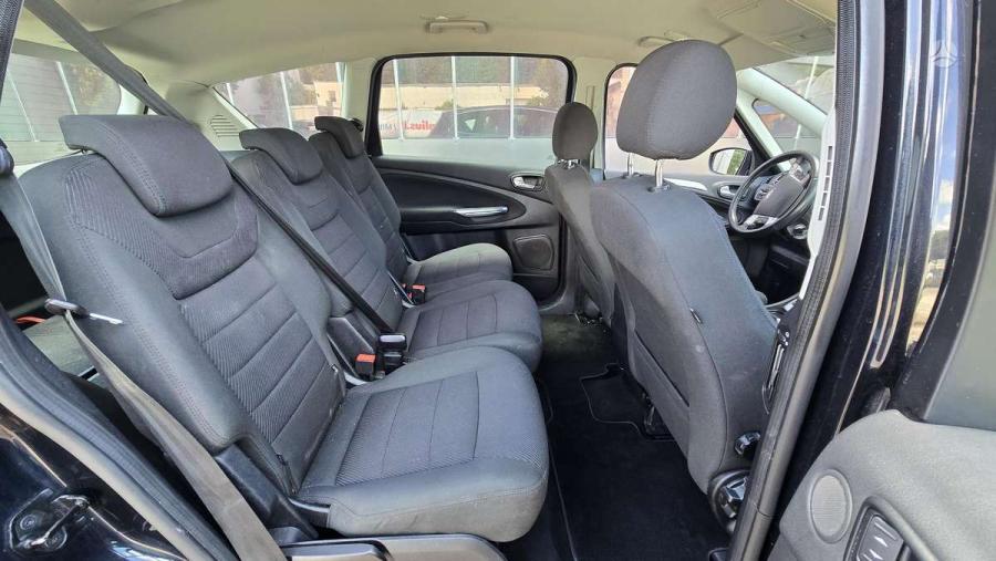 Melns Ford S-Max 2012 Kauņa, ar dzinēja tilpumu 2.00 L un nobraukumu 341 tūkst. km par 3200 €, foto 13 vietnē AUTOMOTO.COM.LV