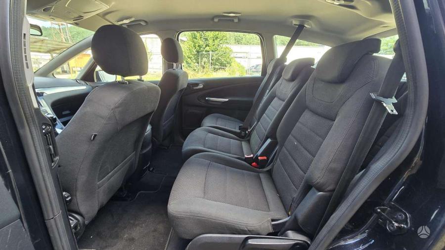 Melns Ford S-Max 2012 Kauņa, ar dzinēja tilpumu 2.00 L un nobraukumu 341 tūkst. km par 3200 €, foto 14 vietnē AUTOMOTO.COM.LV