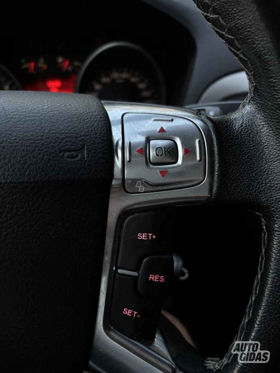 Melns Ford S-Max 2012 Kauņa, ar dzinēja tilpumu 2.00 L un nobraukumu 281 tūkst. km par 3200 €, foto 23 vietnē AUTOMOTO.COM.LV