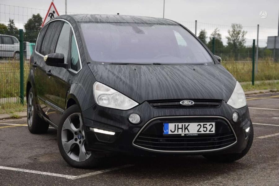 Melns Ford S-Max 2012 Viļņa, ar dzinēja tilpumu 2.00 L un nobraukumu 314 tūkst. km par 4600 €, foto 5 vietnē AUTOMOTO.COM.LV
