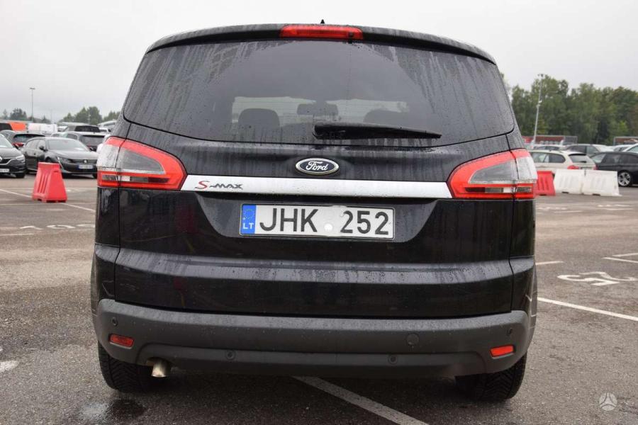 Melns Ford S-Max 2012 Viļņa, ar dzinēja tilpumu 2.00 L un nobraukumu 314 tūkst. km par 4600 €, foto 10 vietnē AUTOMOTO.COM.LV