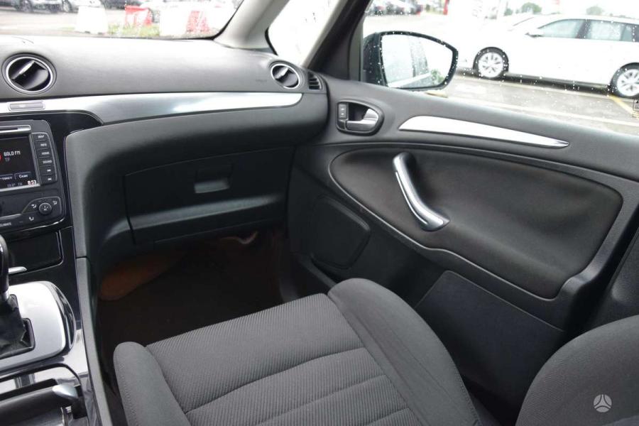 Melns Ford S-Max 2012 Viļņa, ar dzinēja tilpumu 2.00 L un nobraukumu 314 tūkst. km par 4600 €, foto 21 vietnē AUTOMOTO.COM.LV