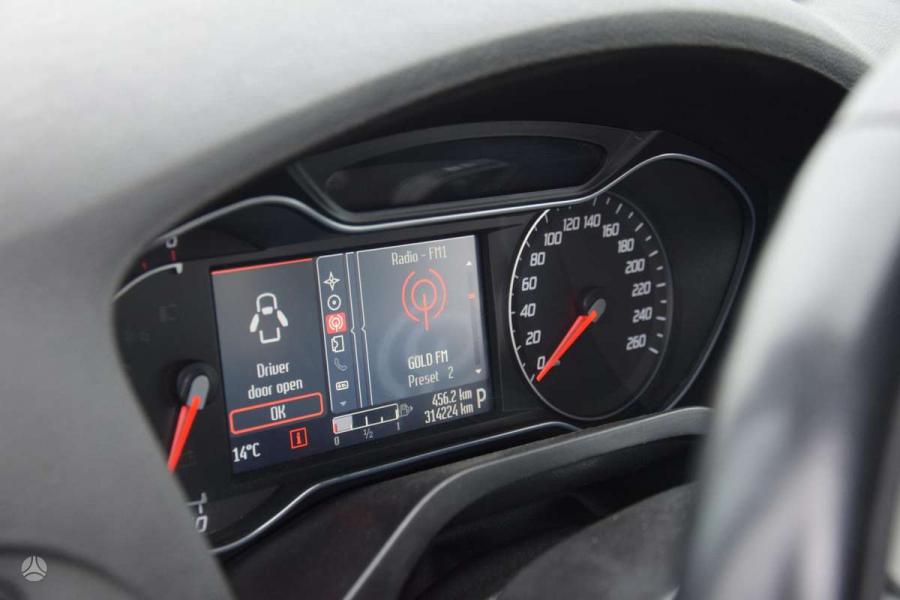 Melns Ford S-Max 2012 Viļņa, ar dzinēja tilpumu 2.00 L un nobraukumu 314 tūkst. km par 4600 €, foto 24 vietnē AUTOMOTO.COM.LV