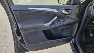 Melns Ford S-Max 2012 Rokiškis, ar dzinēja tilpumu 2.00 L un nobraukumu 310 tūkst. km par 4200 €, foto 13 vietnē AUTOMOTO.COM.LV