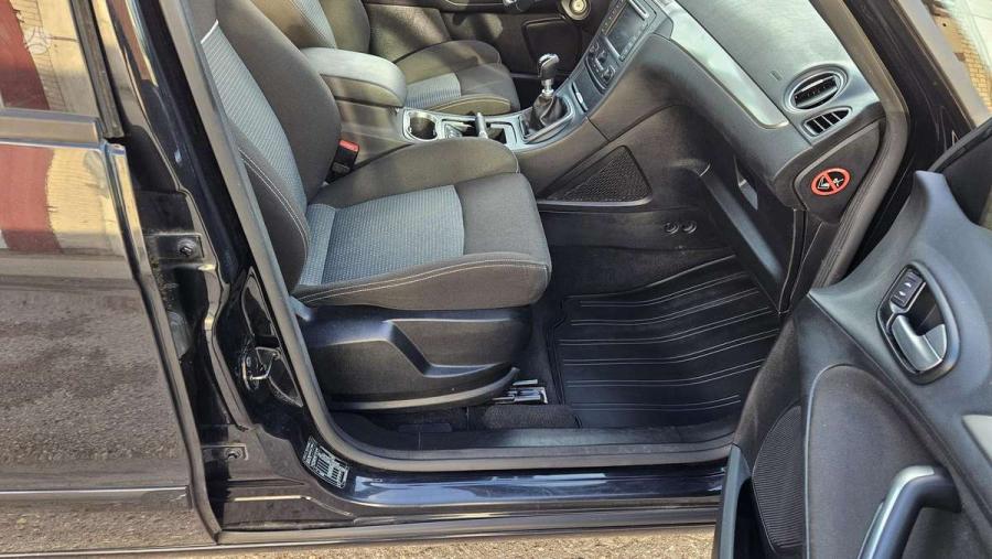 Melns Ford S-Max 2012 Rokiškis, ar dzinēja tilpumu 2.00 L un nobraukumu 310 tūkst. km par 4200 €, foto 26 vietnē AUTOMOTO.COM.LV