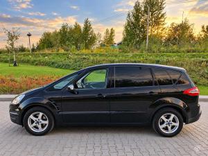 Black Ford S-Max 2012 in Vilnius, with an engine capacity of 2.00 L and mileage of 245 thousand km for 5250 €, photo 6 on AUTOMOTO.COM.LV