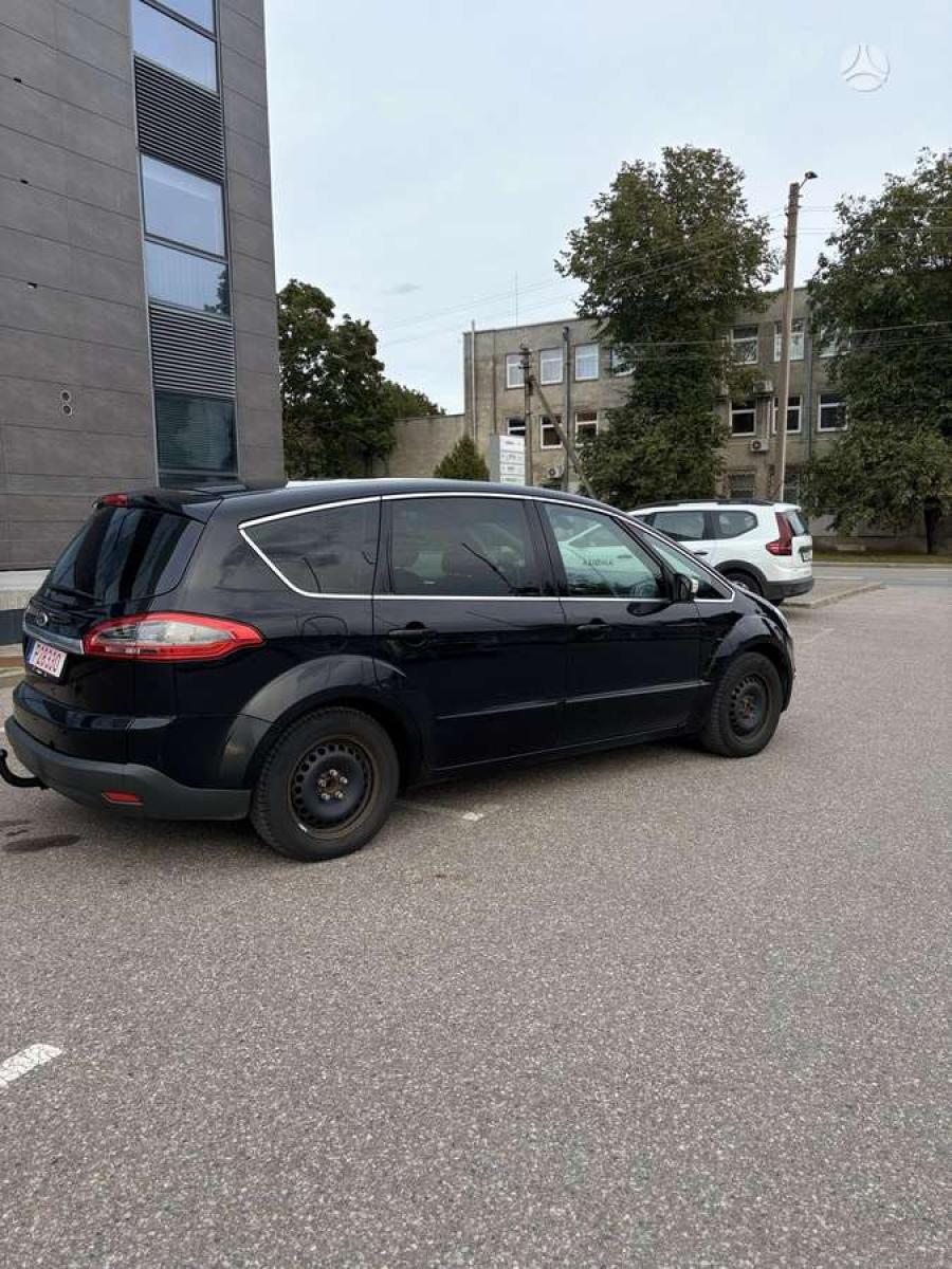Melns Ford S-Max 2012 Kauņa, ar dzinēja tilpumu 2.00 L un nobraukumu 312 tūkst. km par 3900 €, foto 6 vietnē AUTOMOTO.COM.LV
