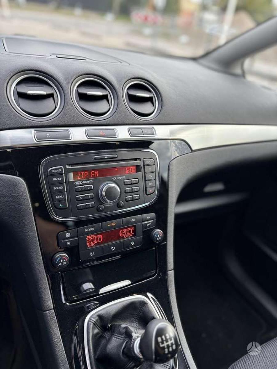 Melns Ford S-Max 2012 Kauņa, ar dzinēja tilpumu 2.00 L un nobraukumu 312 tūkst. km par 3900 €, foto 15 vietnē AUTOMOTO.COM.LV
