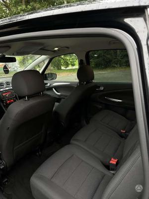 Melns Ford S-Max 2012 Kauņa, ar dzinēja tilpumu 2.00 L un nobraukumu 312 tūkst. km par 3900 €, foto 22 vietnē AUTOMOTO.COM.LV
