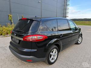 Black Ford S-Max 2012 in Vilnius, with an engine capacity of 2.00 L and mileage of 245 thousand km for 5250 €, photo 3 on AUTOMOTO.COM.LV