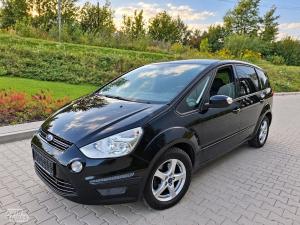 Black Ford S-Max 2012 in Vilnius, with an engine capacity of 2.00 L and mileage of 245 thousand km for 5250 €, photo 4 on AUTOMOTO.COM.LV