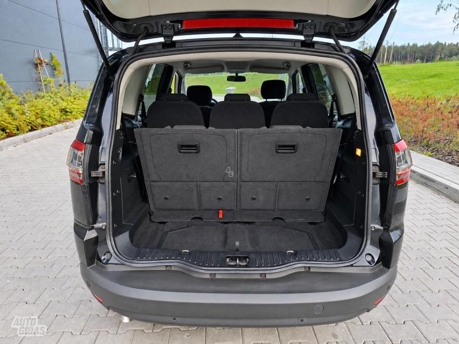 Black Ford S-Max 2012 in Vilnius, with an engine capacity of 2.00 L and mileage of 245 thousand km for 5250 €, photo 15 on AUTOMOTO.COM.LV