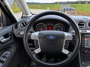 Black Ford S-Max 2012 in Vilnius, with an engine capacity of 2.00 L and mileage of 245 thousand km for 5250 €, photo 16 on AUTOMOTO.COM.LV