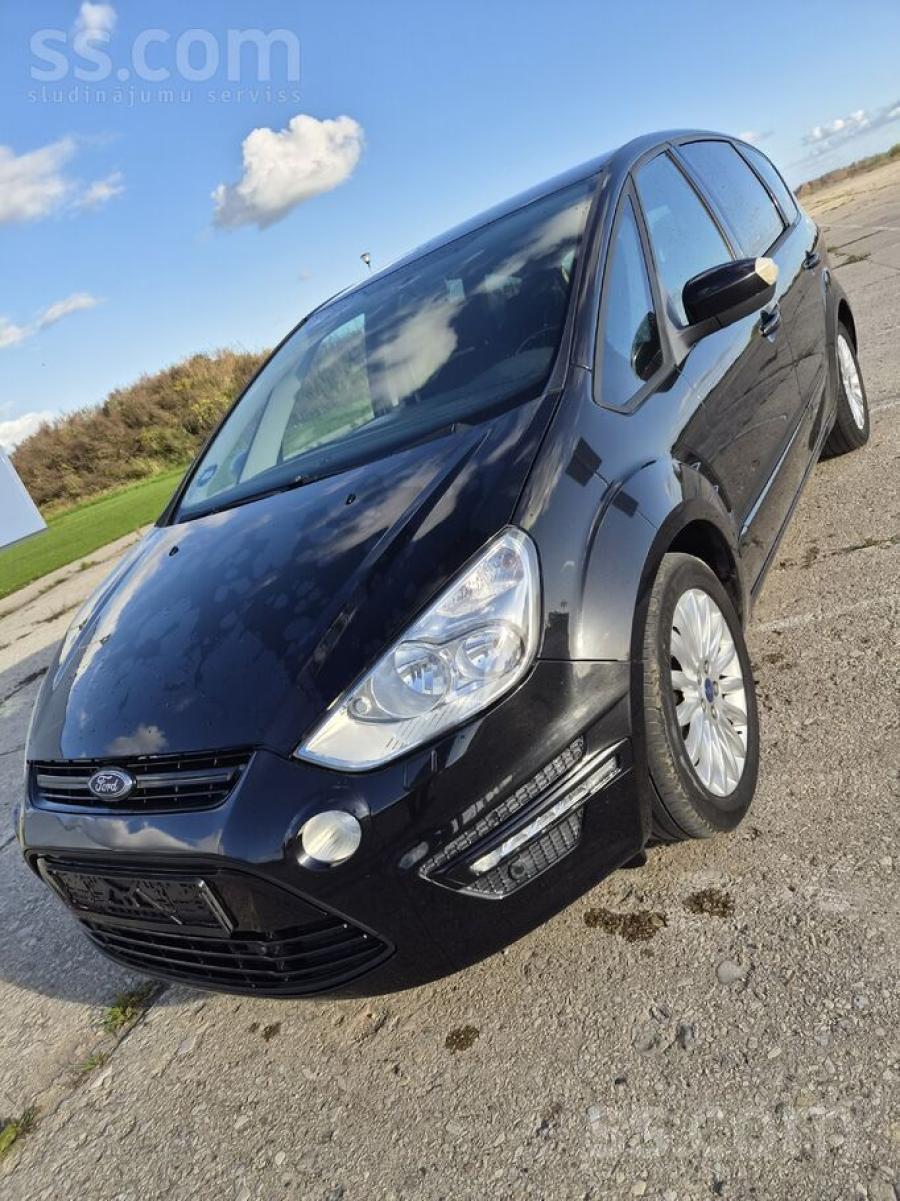 Black Ford S-Max 2012 in Riga, with an engine capacity of 2.00 L and mileage of 276 thousand km for 4190 €, photo 1 on AUTOMOTO.COM.LV