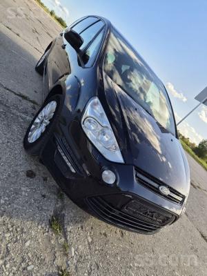 Black Ford S-Max 2012 in Riga, with an engine capacity of 2.00 L and mileage of 276 thousand km for 4190 €, photo 7 on AUTOMOTO.COM.LV