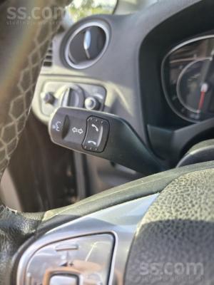 Black Ford S-Max 2012 in Riga, with an engine capacity of 2.00 L and mileage of 276 thousand km for 4190 €, photo 16 on AUTOMOTO.COM.LV