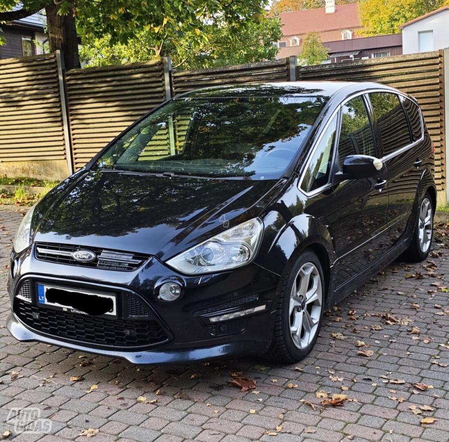 Black Ford S-Max 2012 in Vilnius, with an engine capacity of 2.20 L and mileage of 340 thousand km for 4000 €, photo 3 on AUTOMOTO.COM.LV