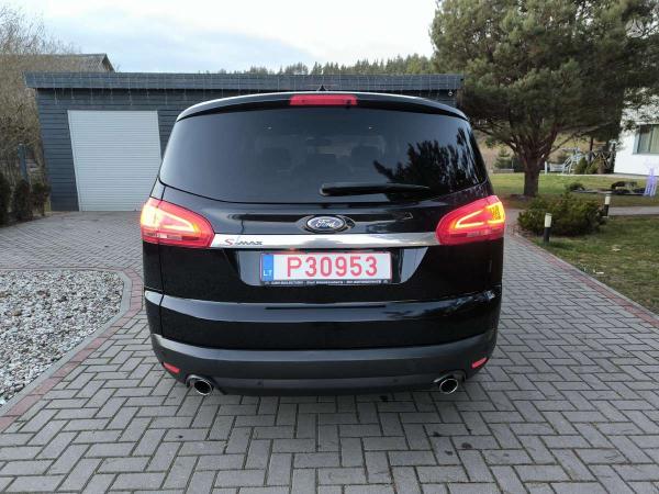 Black Ford S-Max 2013 in Druskininkai, with an engine capacity of 2.20 L and mileage of 257 thousand km for 6490 €, photo 8 on AUTOMOTO.COM.LV
