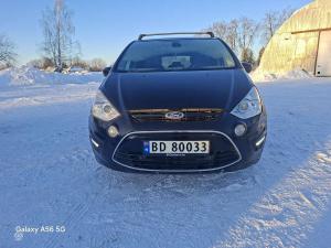 Black Ford S-Max 2013 in Pasvalys, with an engine capacity of 1.60 L and mileage of 294 thousand km for 3750 €, photo  on AUTOMOTO.COM.LV