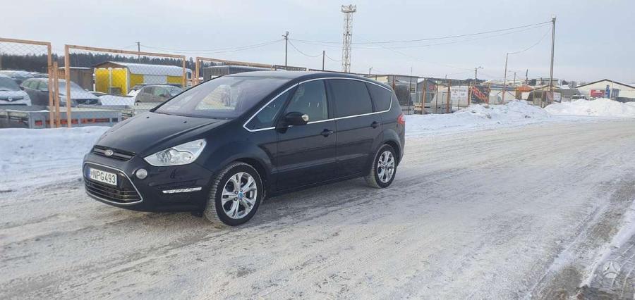 Black Ford S-Max 2013 in Vilnius, with an engine capacity of 2.20 L and mileage of 220 thousand km for 6100 €, photo 2 on AUTOMOTO.COM.LV