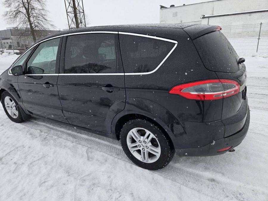 Melns Ford S-Max 2013 Marijampole, ar dzinēja tilpumu 1.60 L un nobraukumu 269 tūkst. km par 3850 €, foto 6 vietnē AUTOMOTO.COM.LV