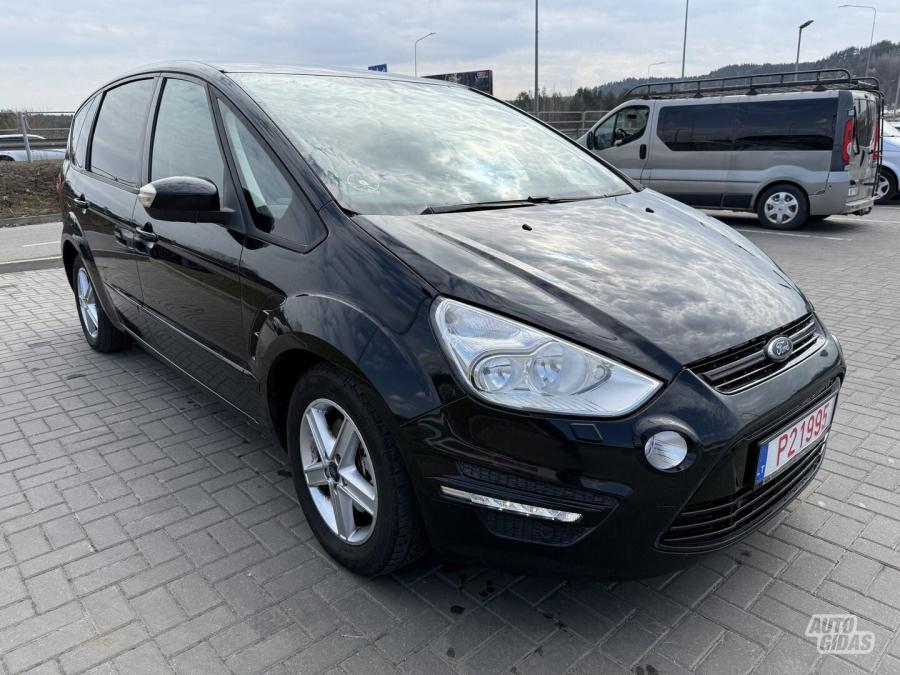 Melns Ford S-Max 2013 Viļņa, ar dzinēja tilpumu 2.00 L un nobraukumu 378 tūkst. km par 3950 €, foto 3 vietnē AUTOMOTO.COM.LV