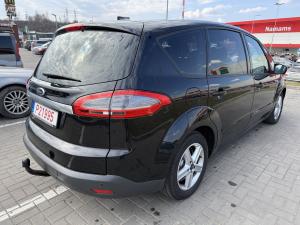 Melns Ford S-Max 2013 Viļņa, ar dzinēja tilpumu 2.00 L un nobraukumu 378 tūkst. km par 3950 €, foto 4 vietnē AUTOMOTO.COM.LV