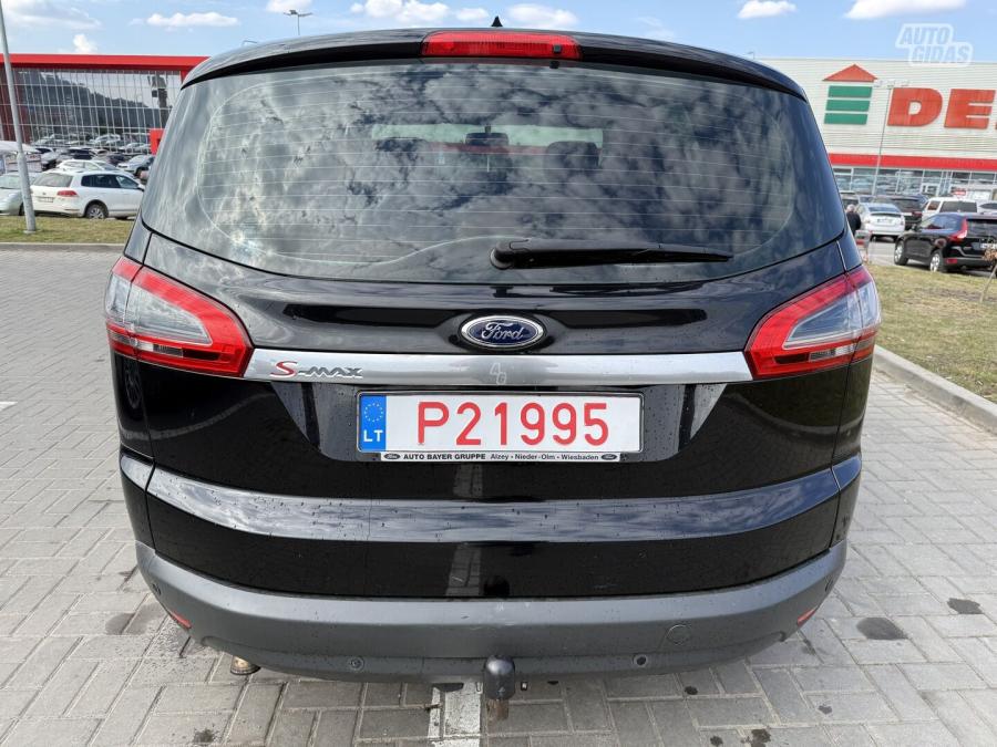 Melns Ford S-Max 2013 Viļņa, ar dzinēja tilpumu 2.00 L un nobraukumu 378 tūkst. km par 3950 €, foto 5 vietnē AUTOMOTO.COM.LV