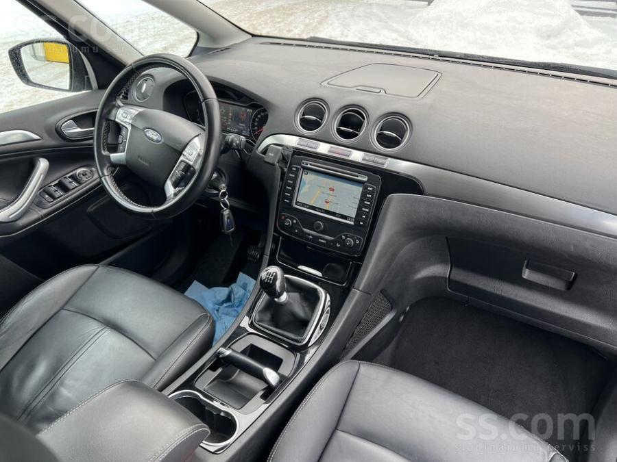Melns Ford S-Max 2013 Liepāja, ar dzinēja tilpumu 1.60 L un nobraukumu 305 tūkst. km par 5450 €, foto 9 vietnē AUTOMOTO.COM.LV
