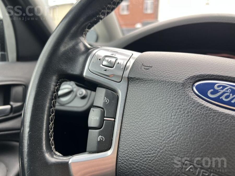 Melns Ford S-Max 2013 Liepāja, ar dzinēja tilpumu 1.60 L un nobraukumu 305 tūkst. km par 5450 €, foto 31 vietnē AUTOMOTO.COM.LV