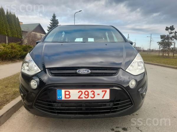 Melns Ford S-Max 2013 Rīga, ar dzinēja tilpumu 1.60 L un nobraukumu 219 tūkst. km par 5990 €, foto 3 vietnē AUTOMOTO.COM.LV