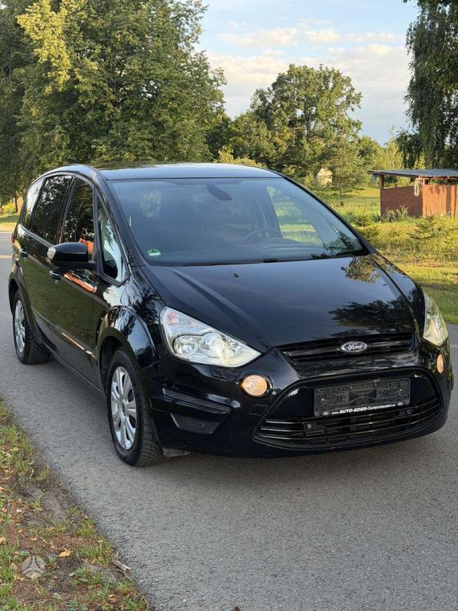 Black Ford S-Max 2013 in Birstonas, with an engine capacity of 2.00 L and mileage of 272 thousand km for 4250 €, photo 12 on AUTOMOTO.COM.LV