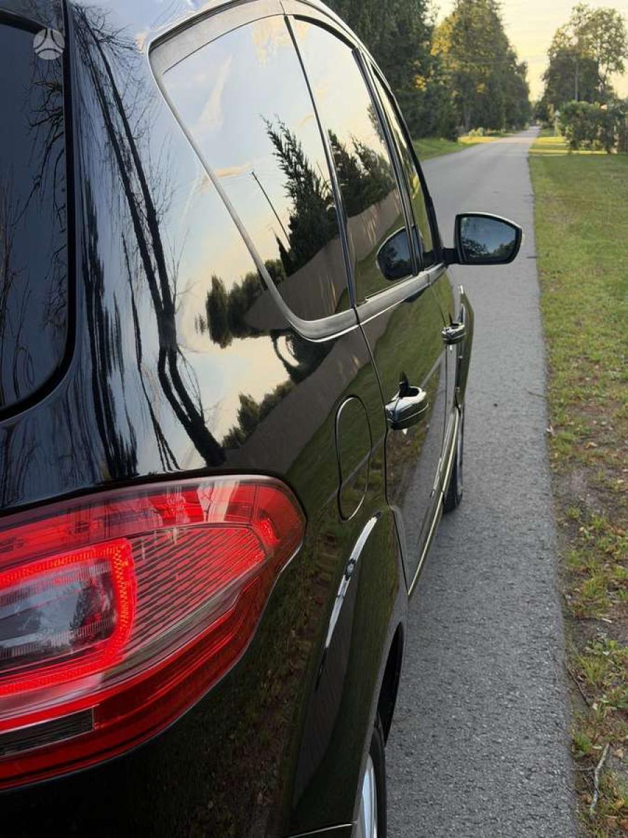 Black Ford S-Max 2013 in Birstonas, with an engine capacity of 2.00 L and mileage of 272 thousand km for 4250 €, photo 14 on AUTOMOTO.COM.LV