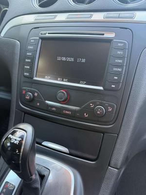 Black Ford S-Max 2013 in Birstonas, with an engine capacity of 2.00 L and mileage of 272 thousand km for 4250 €, photo 21 on AUTOMOTO.COM.LV