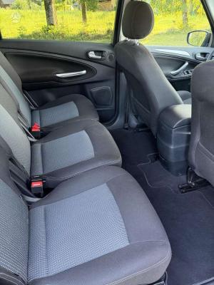 Black Ford S-Max 2013 in Birstonas, with an engine capacity of 2.00 L and mileage of 272 thousand km for 4250 €, photo 24 on AUTOMOTO.COM.LV