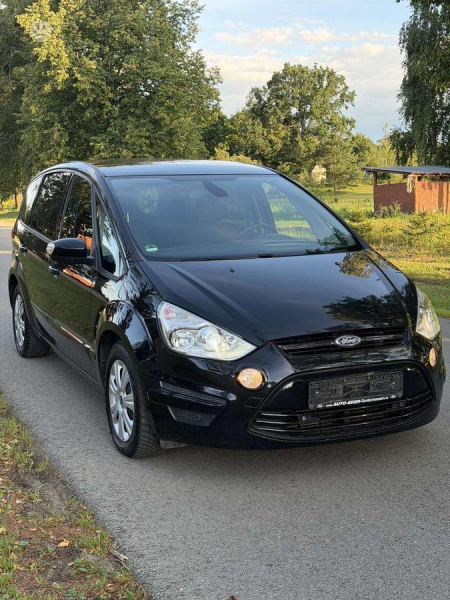 Black Ford S-Max 2013 in Birstonas, with an engine capacity of 2.00 L and mileage of 272 thousand km for 4250 €, photo 12 on AUTOMOTO.COM.LV