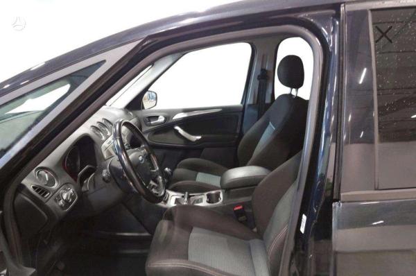 Ford S-Max 2013 in Jurbarkas on AUTOMOTO.COM.LV Black Ford S-Max 2013 in Jurbarkas, with an engine capacity of 1.60 L and mileage of 187 thousand km for 4900 €, photo 7 on AUTOMOTO.COM.LV