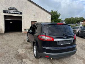 Black Ford S-Max 2013 in Jurbarkas, with an engine capacity of 2.00 L and mileage of 245 thousand km for 5450 €, photo 7 on AUTOMOTO.COM.LV