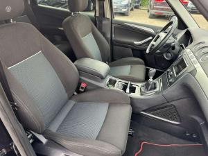 Black Ford S-Max 2013 in Jurbarkas, with an engine capacity of 2.00 L and mileage of 245 thousand km for 5450 €, photo 11 on AUTOMOTO.COM.LV