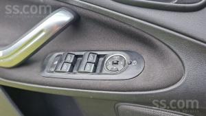Black Ford S-Max 2013 in Riga, with an engine capacity of 2.00 L and mileage of 254 thousand km for 4999 €, photo 13 on AUTOMOTO.COM.LV
