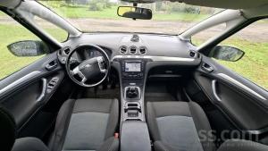 Black Ford S-Max 2013 in Riga, with an engine capacity of 2.00 L and mileage of 254 thousand km for 4999 €, photo 15 on AUTOMOTO.COM.LV