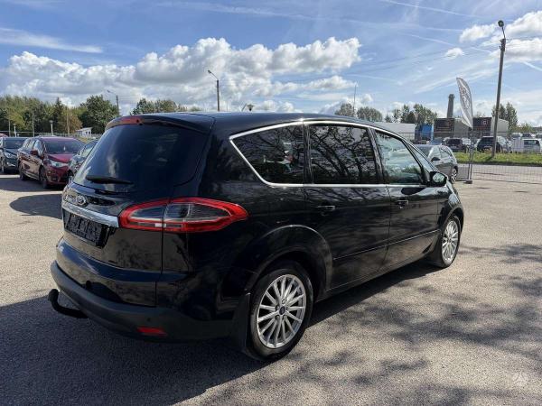 Ford S-Max 2013 Marijampole vietnÄ Melns Ford S-Max 2013 Marijampole, ar dzinÄja tilpumu 2.00 L un nobraukumu 249 tÅ«kst. km par 4350 ā¬, foto 7 vietnÄ AUTOMOTO.COM.LV